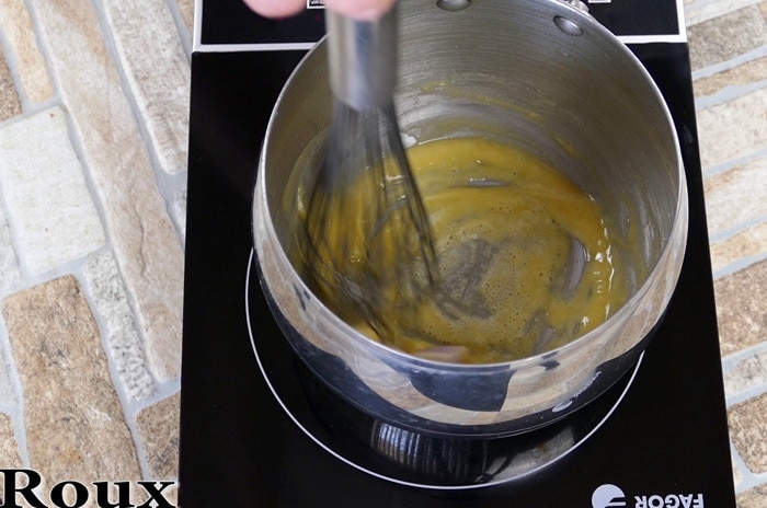 Classic French Veloute Sauce - Butter-N-Thyme