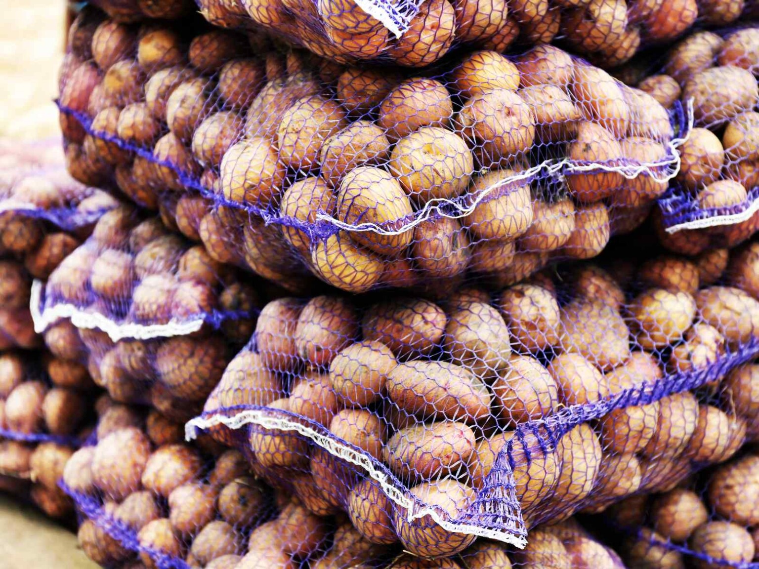 How Many Potatoes In A Pound 🥔 - Butter N Thyme