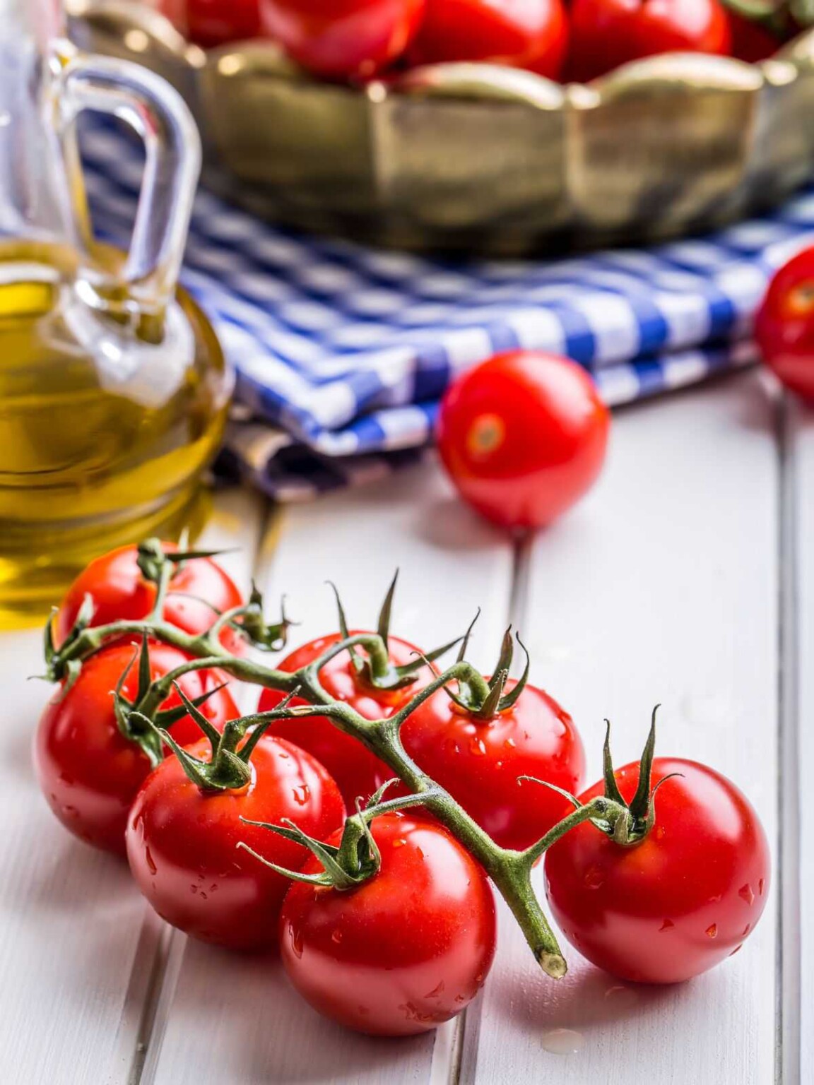 How Many Tomatoes In a Pound, Cup, or Quart - Butter N Thyme