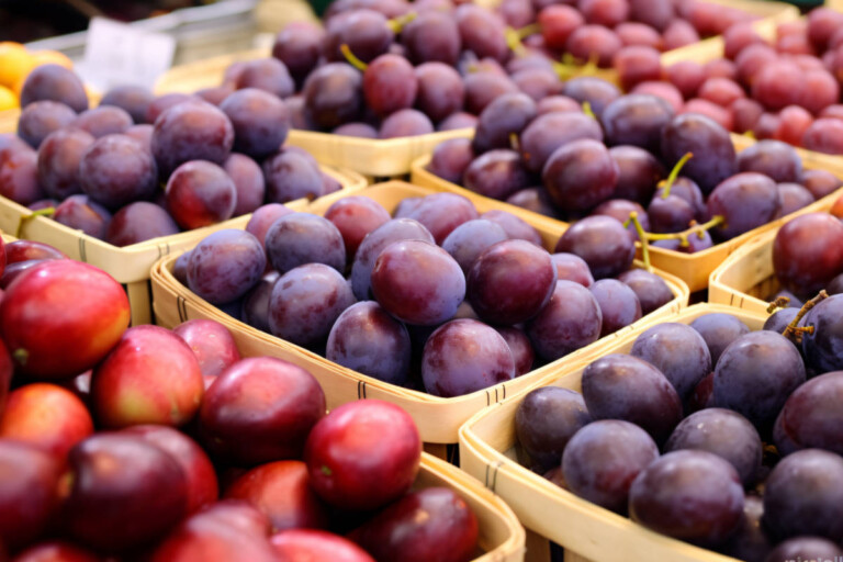 When Are Plums In Season - Butter N Thyme
